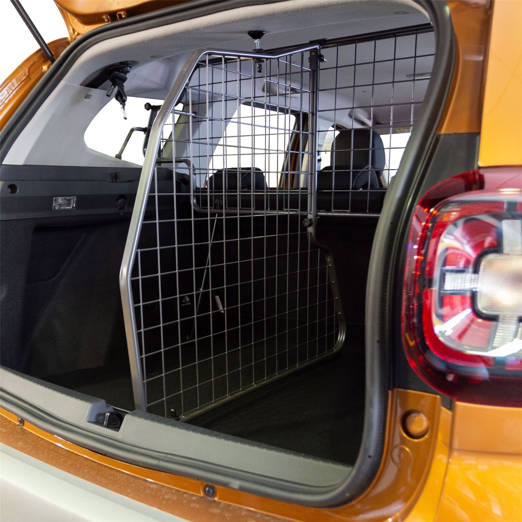 Dacia Duster Boot Divider (2017-2024)